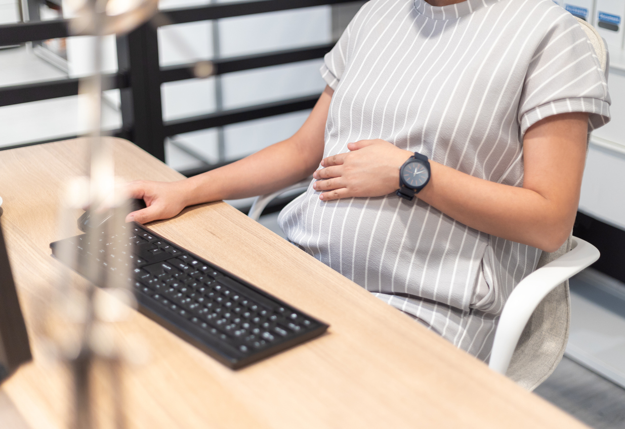 Maternity Leave Laws in California: What to Know